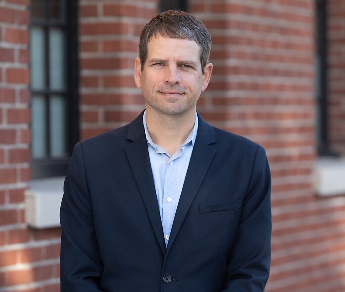 Vincent Sliwoski | Corporate & Cannabis Lawyer